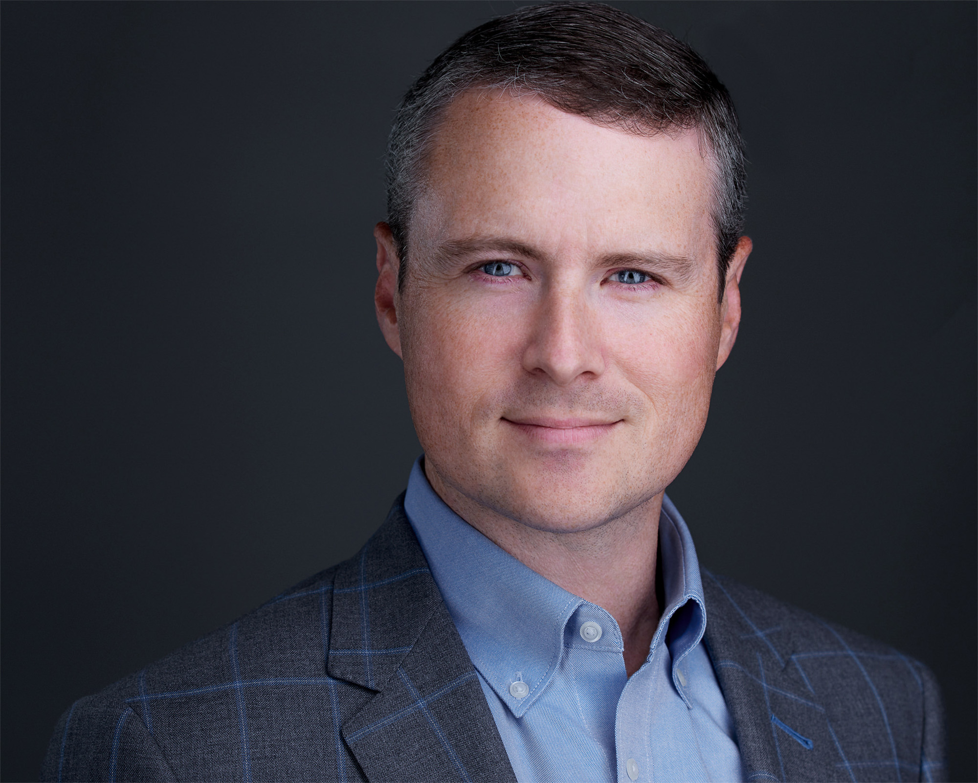 Guest Blog: Headshot Photographer Chris Gillett - Scott Kelby's ...